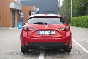 Red Mazda 3 2016 in Tallinn, with an engine capacity of 2.00 L and mileage of 204 thousand km for 7900 €, photo 5 on AUTOMOTO.COM.LV
