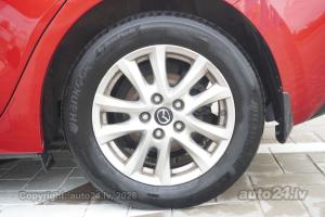 Red Mazda 3 2016 in Tallinn, with an engine capacity of 2.00 L and mileage of 204 thousand km for 7900 €, photo 19 on AUTOMOTO.COM.LV