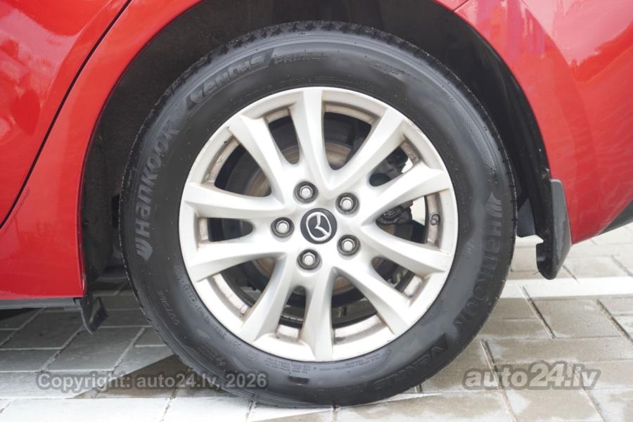 Red Mazda 3 2016 in Tallinn, with an engine capacity of 2.00 L and mileage of 204 thousand km for 7900 €, photo 19 on AUTOMOTO.COM.LV