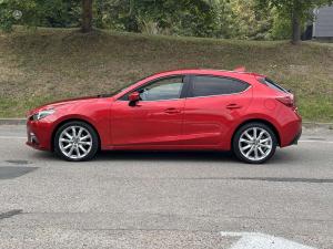 Red Mazda 3 2016 in Jonava, with an engine capacity of 2.19 L and mileage of 173 thousand km for 7999 €, photo 5 on AUTOMOTO.COM.LV
