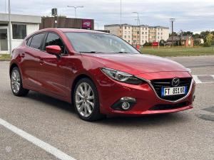 Red Mazda 3 2016 in Jonava, with an engine capacity of 2.19 L and mileage of 173 thousand km for 7999 €, photo 13 on AUTOMOTO.COM.LV