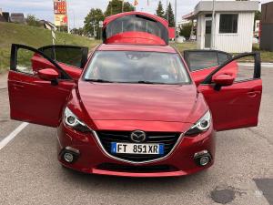 Red Mazda 3 2016 in Jonava, with an engine capacity of 2.19 L and mileage of 173 thousand km for 7999 €, photo 15 on AUTOMOTO.COM.LV
