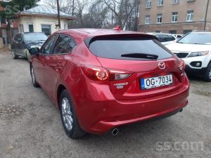Red Mazda 3 2017 in Daugavpils, with an engine capacity of 2.20 L and mileage of 0 thousand km for 6850 €, photo 10 on AUTOMOTO.COM.LV