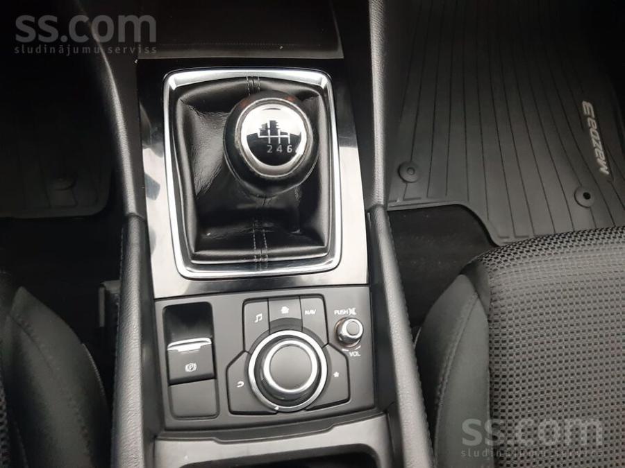 Red Mazda 3 2017 in Daugavpils, with an engine capacity of 2.20 L and mileage of 0 thousand km for 6850 €, photo 20 on AUTOMOTO.COM.LV