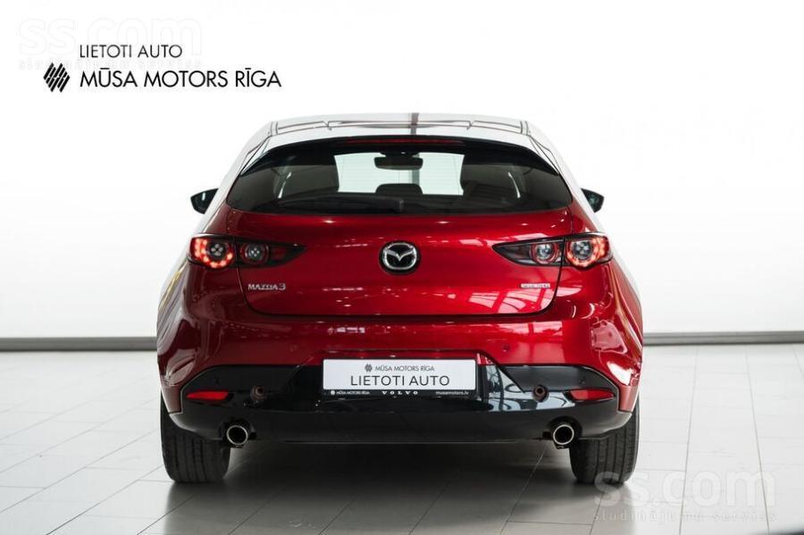Red Mazda 3 2019 in Riga, with an engine capacity of 2.00 L and mileage of 68 thousand km for 14900 €, photo 5 on AUTOMOTO.COM.LV