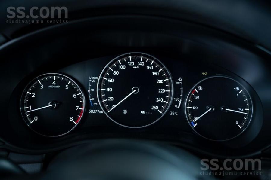 Red Mazda 3 2019 in Riga, with an engine capacity of 2.00 L and mileage of 68 thousand km for 14900 €, photo 15 on AUTOMOTO.COM.LV