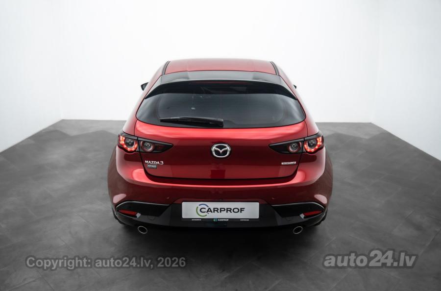 Red Mazda 3 2019 in Tallinn, with an engine capacity of 2.00 L and mileage of 108 thousand km for 15499 €, photo 7 on AUTOMOTO.COM.LV