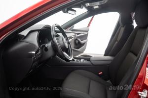 Red Mazda 3 2019 in Tallinn, with an engine capacity of 2.00 L and mileage of 108 thousand km for 15499 €, photo 9 on AUTOMOTO.COM.LV