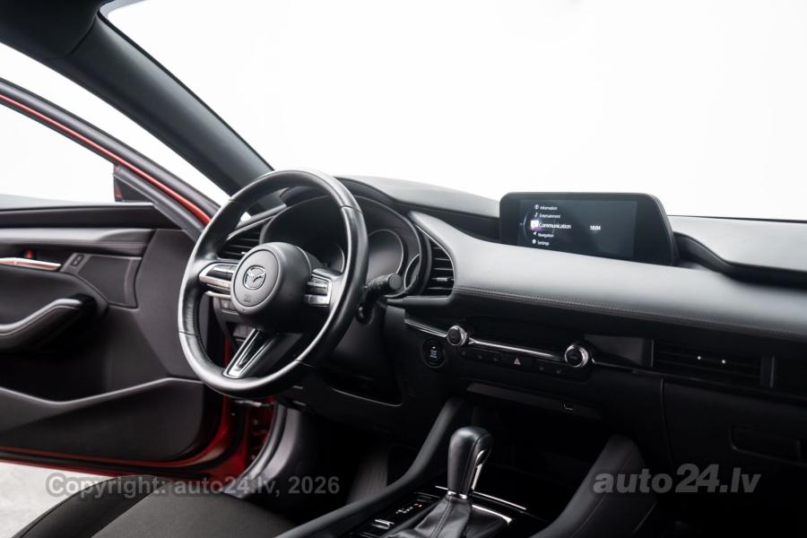 Red Mazda 3 2019 in Tallinn, with an engine capacity of 2.00 L and mileage of 108 thousand km for 15499 €, photo 13 on AUTOMOTO.COM.LV