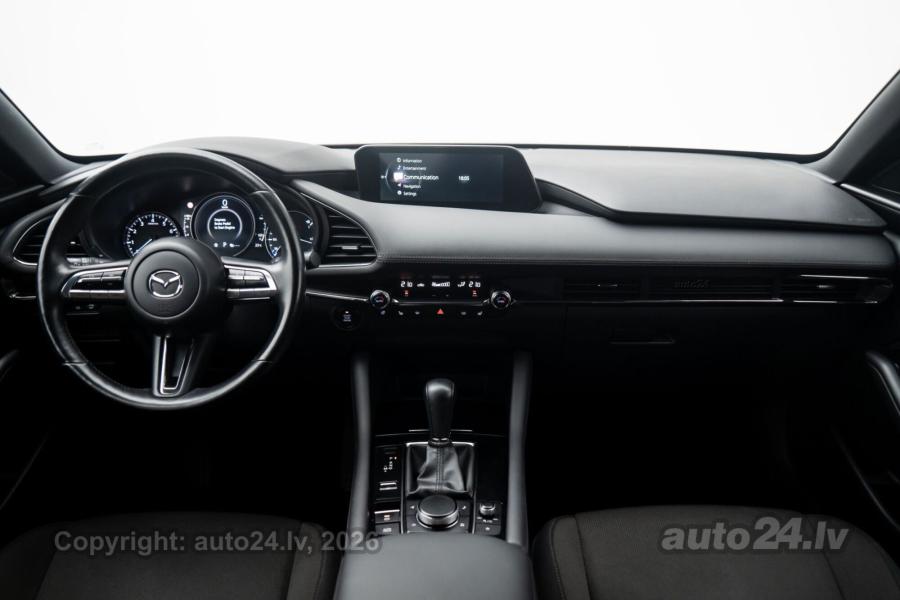 Red Mazda 3 2019 in Tallinn, with an engine capacity of 2.00 L and mileage of 108 thousand km for 15499 €, photo 14 on AUTOMOTO.COM.LV
