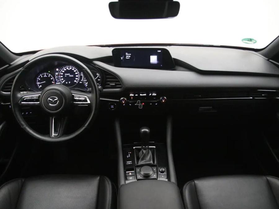 Sarkans Mazda 3 2021 Viļņa, ar dzinēja tilpumu 2.00 L un nobraukumu 122 tūkst. km par 18099 €, foto 3 vietnē AUTOMOTO.COM.LV