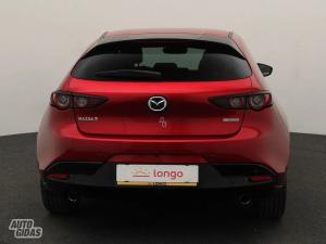 Sarkans Mazda 3 2021 Viļņa, ar dzinēja tilpumu 2.00 L un nobraukumu 122 tūkst. km par 18099 €, foto 6 vietnē AUTOMOTO.COM.LV