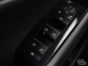 Sarkans Mazda 3 2021 Viļņa, ar dzinēja tilpumu 2.00 L un nobraukumu 122 tūkst. km par 18099 €, foto 27 vietnē AUTOMOTO.COM.LV