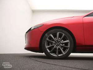 Sarkans Mazda 3 2021 Viļņa, ar dzinēja tilpumu 2.00 L un nobraukumu 122 tūkst. km par 18099 €, foto 28 vietnē AUTOMOTO.COM.LV