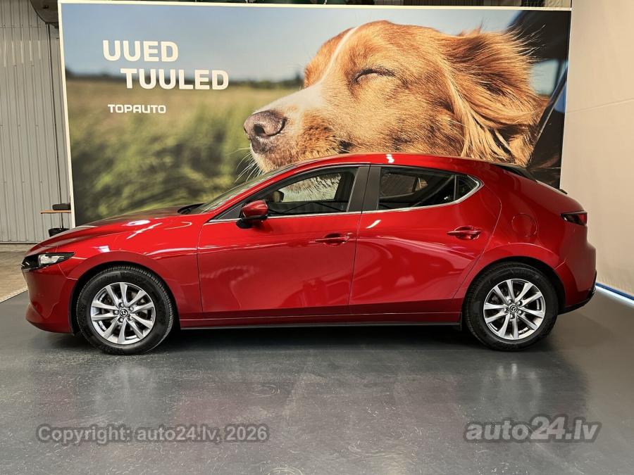 Red Mazda 3 2022 in Tallinn, with an engine capacity of 2.00 L and mileage of 136 thousand km for 18300 €, photo 25 on AUTOMOTO.COM.LV