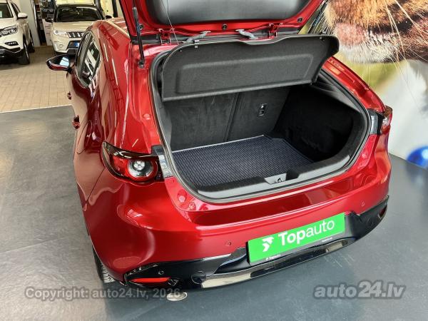 Sarkans Mazda 3 2022 Tallina, ar dzinēja tilpumu 2.00 L un nobraukumu 136 tūkst. km par 18300 €, foto 5 vietnē AUTOMOTO.COM.LV