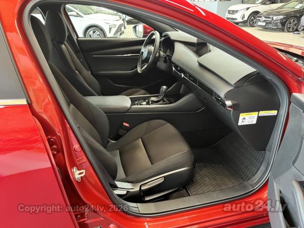 Sarkans Mazda 3 2022 Tallina, ar dzinēja tilpumu 2.00 L un nobraukumu 136 tūkst. km par 18300 €, foto 7 vietnē AUTOMOTO.COM.LV
