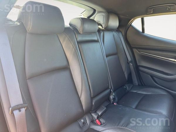 Sarkans Mazda 3 2022 Rīga, ar dzinēja tilpumu 2.00 L un nobraukumu 127 tūkst. km par 17500 €, foto 7 vietnē AUTOMOTO.COM.LV