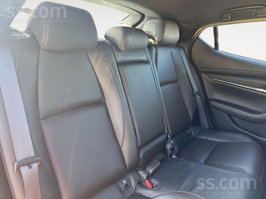 Красный Мазда 3 2022 в Рига, объемом двигателя 2.00 л и пробегом 127 тыс. км за 17500 €, фото 8 на AUTOMOTO.COM.LV