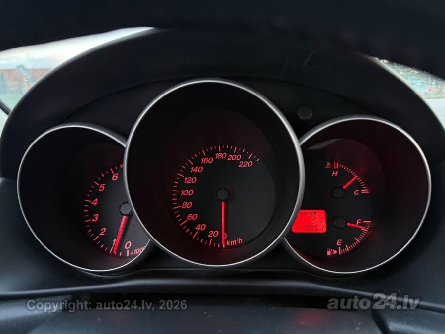 Red Mazda 3 2003 in Tallinn, with an engine capacity of 1.60 L and mileage of 115 thousand km for 899 €, photo 14 on AUTOMOTO.COM.LV