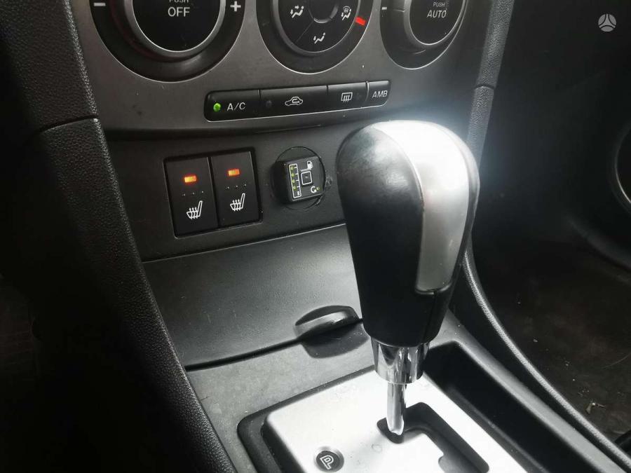 Sarkans Mazda 3 2008 Viļņa, ar dzinēja tilpumu 1.60 L un nobraukumu 235 tūkst. km par 1690 €, foto 3 vietnē AUTOMOTO.COM.LV