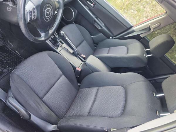 Sarkans Mazda 3 2008 Viļņa, ar dzinēja tilpumu 1.60 L un nobraukumu 184 tūkst. km par 1600 €, foto 8 vietnē AUTOMOTO.COM.LV