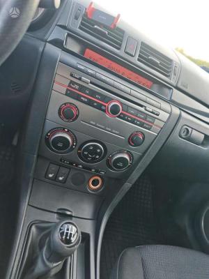 Sarkans Mazda 3 2008 Viļņa, ar dzinēja tilpumu 1.60 L un nobraukumu 184 tūkst. km par 1600 €, foto 10 vietnē AUTOMOTO.COM.LV