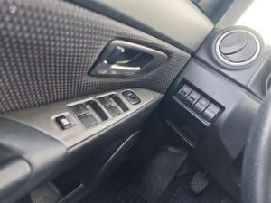 Sarkans Mazda 3 2008 Viļņa, ar dzinēja tilpumu 1.60 L un nobraukumu 184 tūkst. km par 1600 €, foto 11 vietnē AUTOMOTO.COM.LV