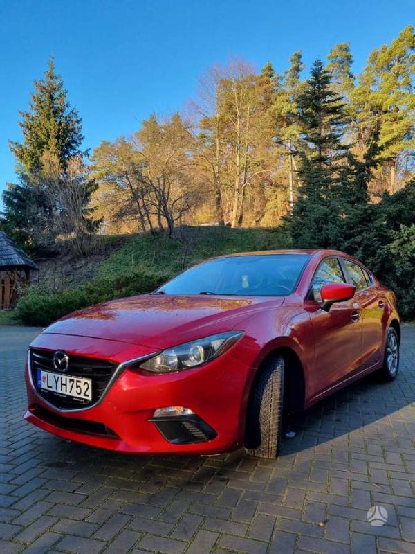 Red Mazda 3 2014 in Vilnius, with an engine capacity of 2.00 L and mileage of 192 thousand km for 5950 €, photo 1 on AUTOMOTO.COM.LV