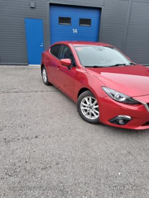 Red Mazda 3 2015 in Kuressaare, with an engine capacity of 2.00 L and mileage of 153 thousand km for 8900 €, photo 3 on AUTOMOTO.COM.LV