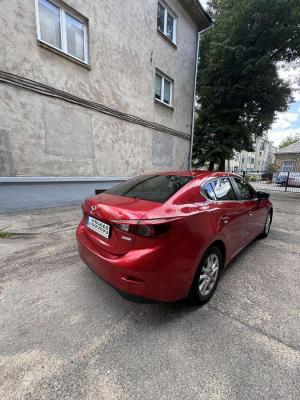 Red Mazda 3 2015 in Vilnius, with an engine capacity of 2.00 L and mileage of 90 thousand km for 7900 €, photo 6 on AUTOMOTO.COM.LV