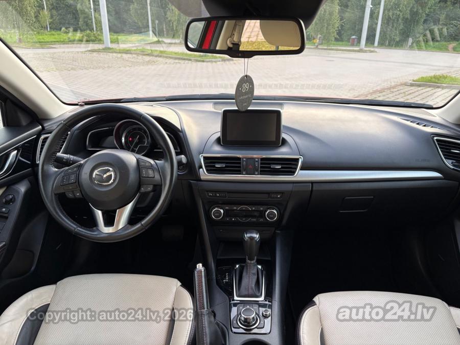 Красный Мазда 3 2015 в Тарту, объемом двигателя 2.00 л и пробегом 120 тыс. км за 10600 €, фото 8 на AUTOMOTO.COM.LV