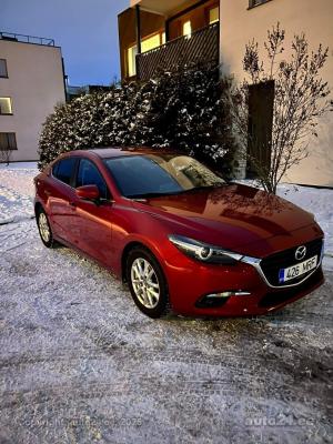 Sarkans Mazda 3 2017 Tallina, ar dzinēja tilpumu 2.00 L un nobraukumu 96 tūkst. km par 12700 €, foto  vietnē AUTOMOTO.COM.LV
