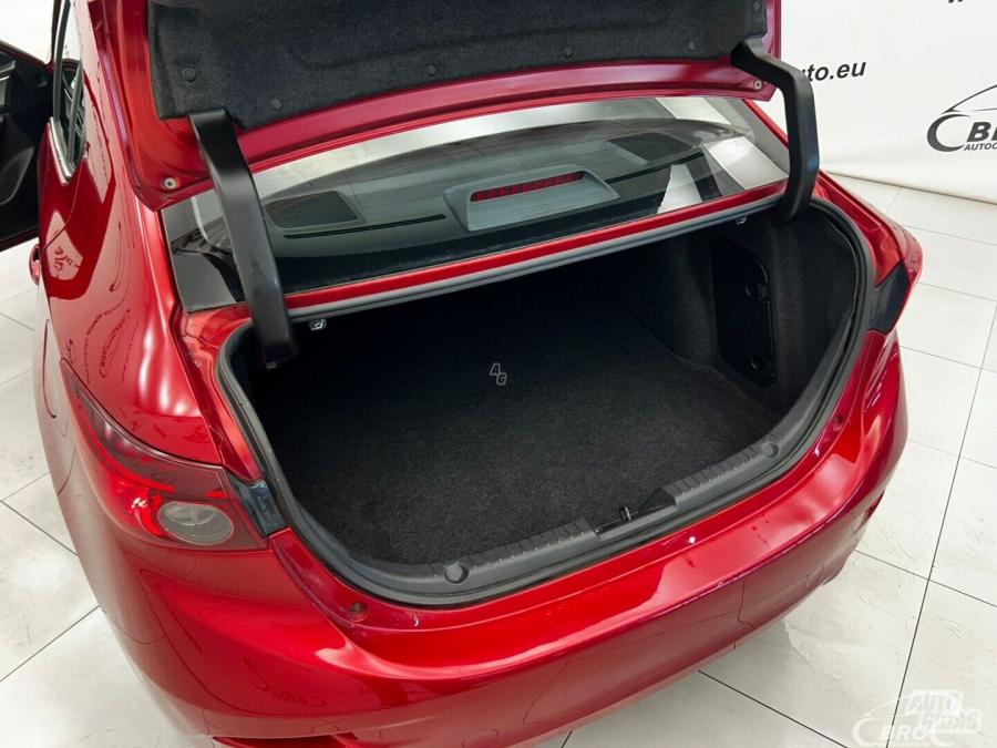 Red Mazda 3 2017 in Avizieniai, with an engine capacity of 2.00 L and mileage of 90 thousand km for 9100 €, photo 25 on AUTOMOTO.COM.LV