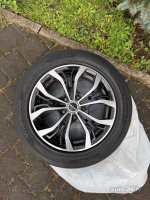 Sarkans Mazda 3 2017 Tallina, ar dzinēja tilpumu 2.00 L un nobraukumu 149 tūkst. km par 9800 €, foto 22 vietnē AUTOMOTO.COM.LV