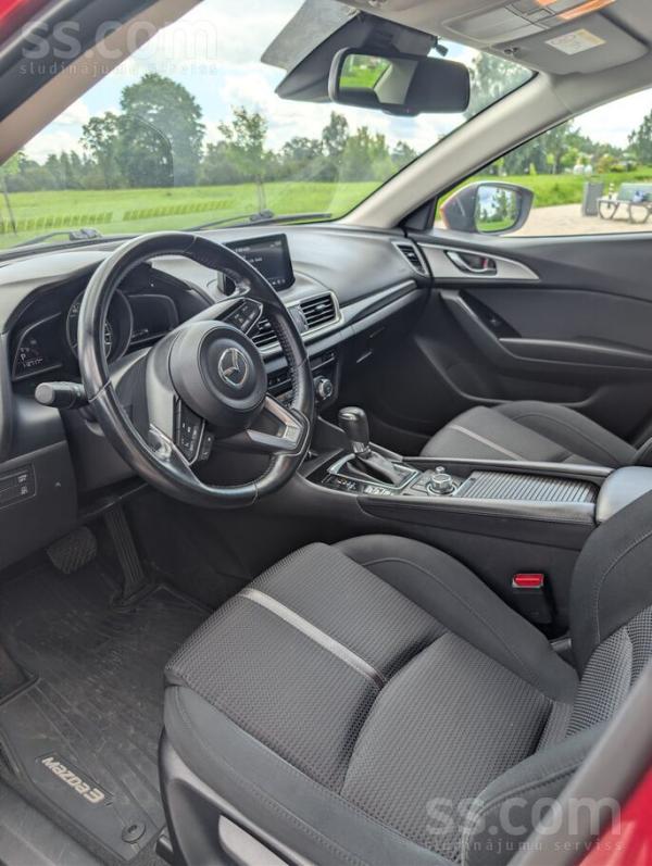Sarkans Mazda 3 2018 Rīga, ar dzinēja tilpumu 2.00 L un nobraukumu 113 tūkst. km par 10500 €, foto 4 vietnē AUTOMOTO.COM.LV