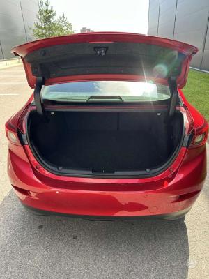 Sarkans Mazda 3 2018 Kauņa, ar dzinēja tilpumu 2.00 L un nobraukumu 100 tūkst. km par 12900 €, foto 8 vietnē AUTOMOTO.COM.LV
