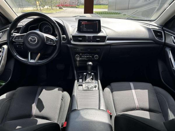 Mazda 3 2018 Kauņa vietnē Sarkans Mazda 3 2018 Kauņa, ar dzinēja tilpumu 2.00 L un nobraukumu 100 tūkst. km par 12900 €, foto 9 vietnē AUTOMOTO.COM.LV