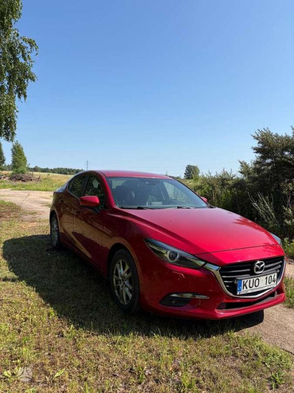 Sarkans Mazda 3 2019 Viļņa, ar dzinēja tilpumu 2.00 L un nobraukumu 122 tūkst. km par 18200 €, foto 1 vietnē AUTOMOTO.COM.LV