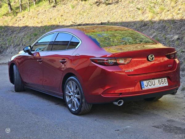 Sarkans Mazda 3 2019 Viļņa, ar dzinēja tilpumu 2.00 L un nobraukumu 52 tūkst. km par 23666 €, foto 4 vietnē AUTOMOTO.COM.LV