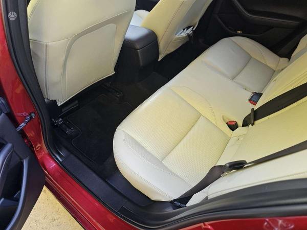 Sarkans Mazda 3 2019 Viļņa, ar dzinēja tilpumu 2.00 L un nobraukumu 52 tūkst. km par 23666 €, foto 10 vietnē AUTOMOTO.COM.LV