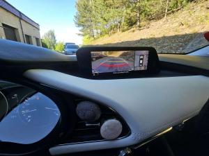 Red Mazda 3 2019 in Vilnius, with an engine capacity of 2.00 L and mileage of 52 thousand km for 23666 €, photo 15 on AUTOMOTO.COM.LV