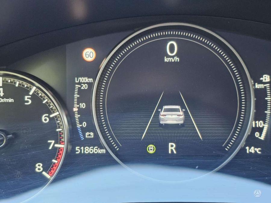 Red Mazda 3 2019 in Vilnius, with an engine capacity of 2.00 L and mileage of 52 thousand km for 23666 €, photo 18 on AUTOMOTO.COM.LV