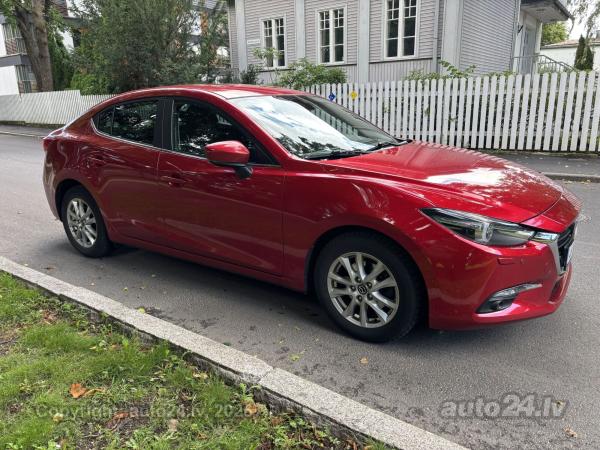 Red Mazda 3 2019 in Tallinn, with an engine capacity of 2.00 L and mileage of 77 thousand km for 13999 €, photo 5 on AUTOMOTO.COM.LV