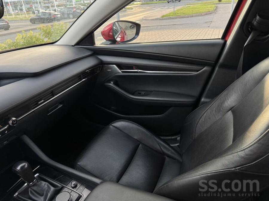 Красный Мазда 3 2022 в Рига, объемом двигателя 2.00 л и пробегом 67 тыс. км за 18000 €, фото 9 на AUTOMOTO.COM.LV