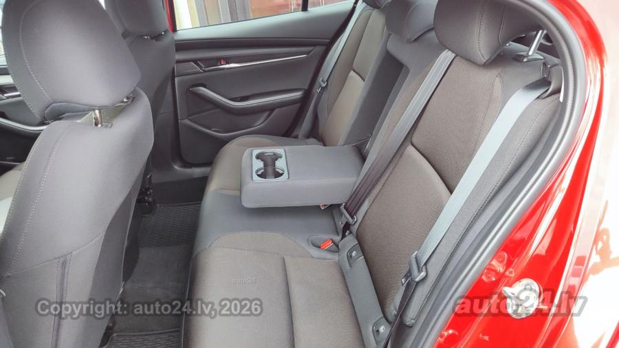 Sarkans Mazda 3 2023 Tartu, ar dzinēja tilpumu 2.00 L un nobraukumu 69 tūkst. km par 19990 €, foto 7 vietnē AUTOMOTO.COM.LV