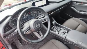 Sarkans Mazda 3 2023 Tartu, ar dzinēja tilpumu 2.00 L un nobraukumu 69 tūkst. km par 19990 €, foto 11 vietnē AUTOMOTO.COM.LV