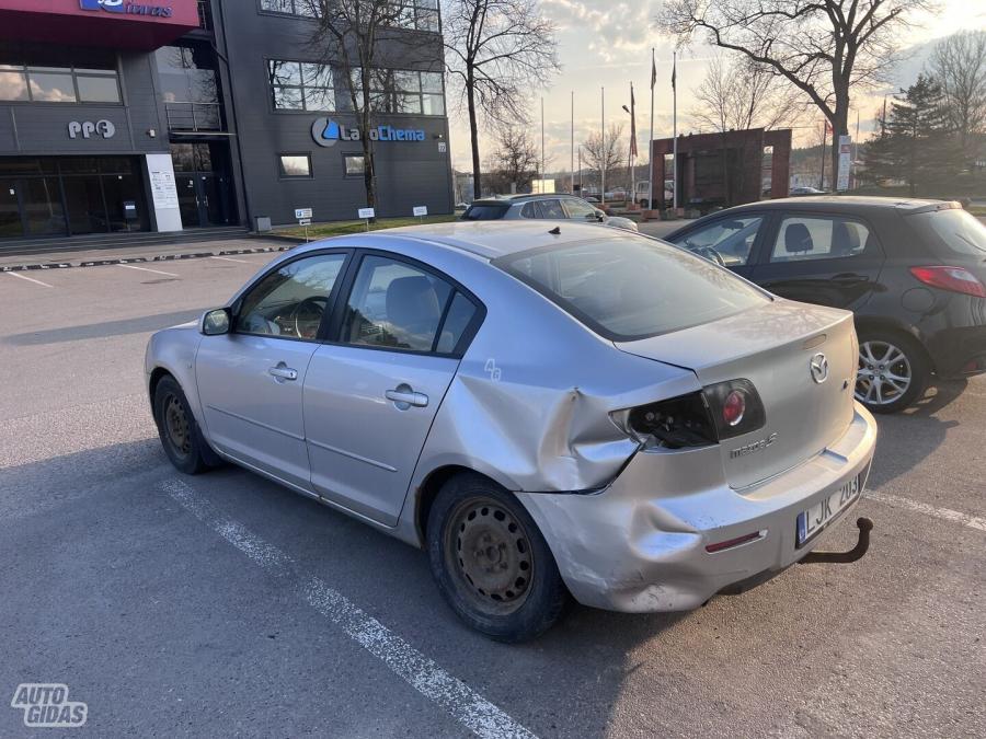 Mazda 3 2006 Viļņa, ar dzinēja tilpumu 1.60 L un nobraukumu 207 tūkst. km par 500 €, foto 4 vietnē AUTOMOTO.COM.LV