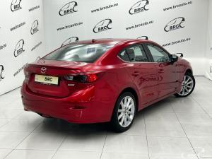 Mazda 3 2017 in Vilnius, with an engine capacity of 2.00 L and mileage of 90 thousand km for 9100 €, photo 3 on AUTOMOTO.COM.LV