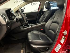 Mazda 3 2017 in Vilnius, with an engine capacity of 2.00 L and mileage of 90 thousand km for 9100 €, photo 4 on AUTOMOTO.COM.LV